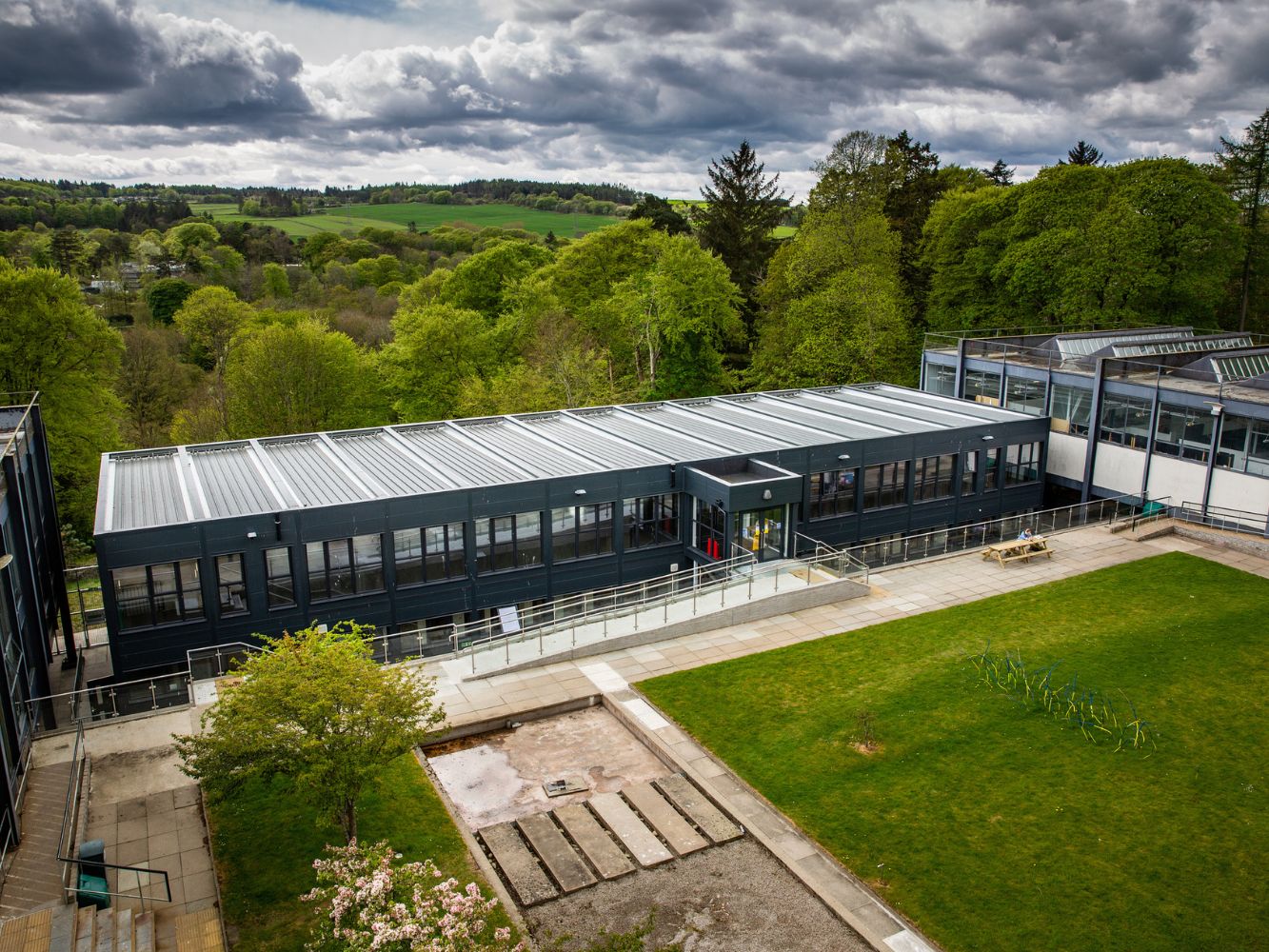 Aberdeen-born artist wills six-figure legacy gift to Gray’s School of ...